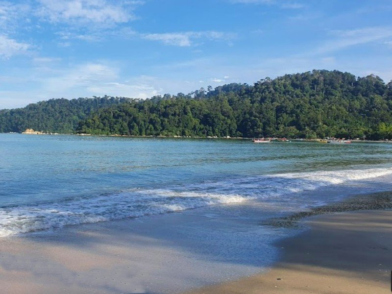 Teluk Senangin, Pangkor – 15 acres Commercial Land with Gorgeous Sea ...